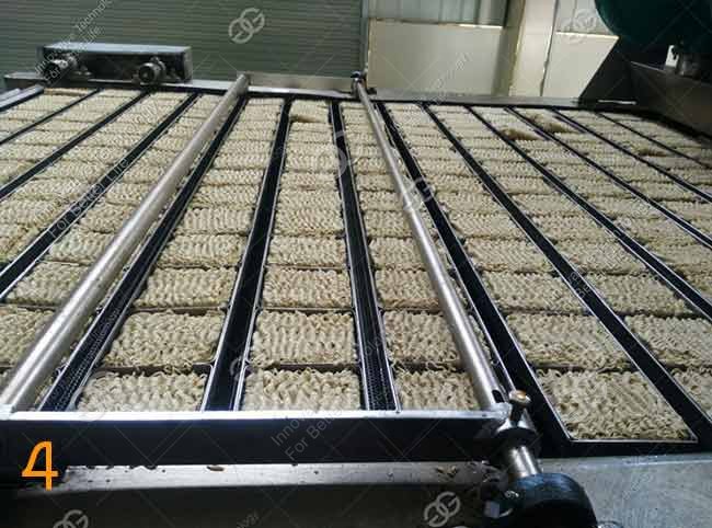 What is the Manufacturing Process of Fried Instant Noodles?
